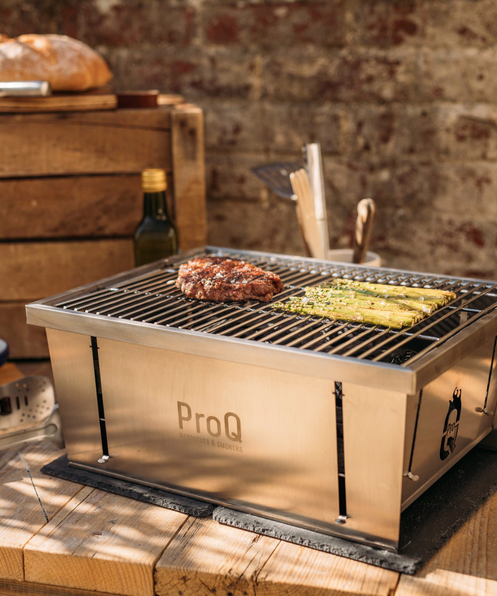 ProQ Flatdog Portable Fold Flat BBQ Grill | Travel BBQ | ProQ Smokers ...